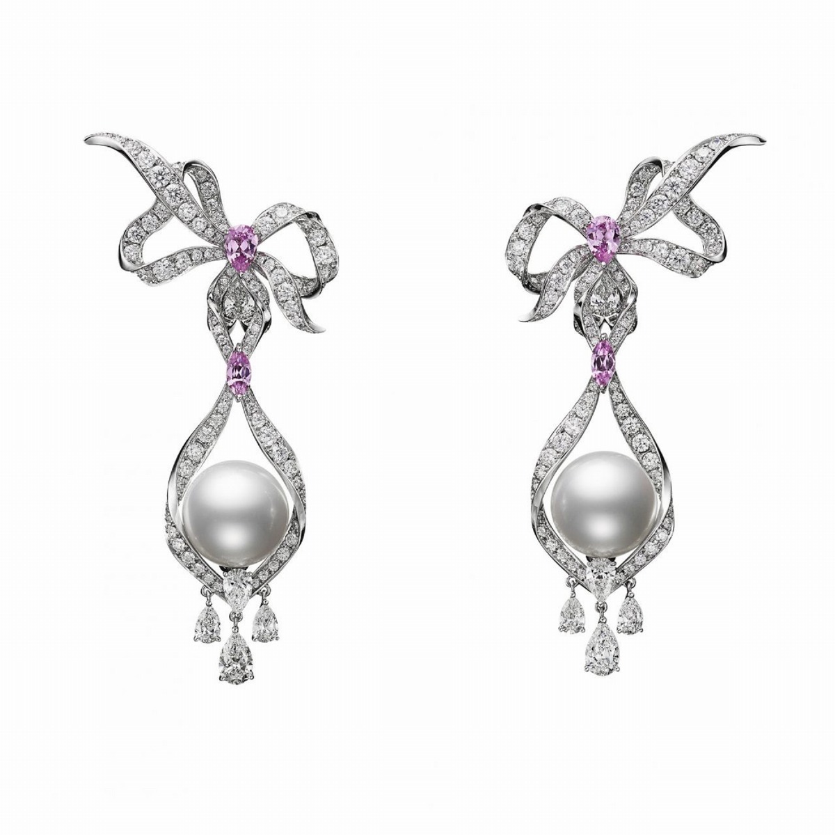 『珠宝』Mikimoto 推出 The Bows 高级珠宝系列：珍珠蝴蝶结缎带 | iDaily Jewelry · 每日珠宝杂志