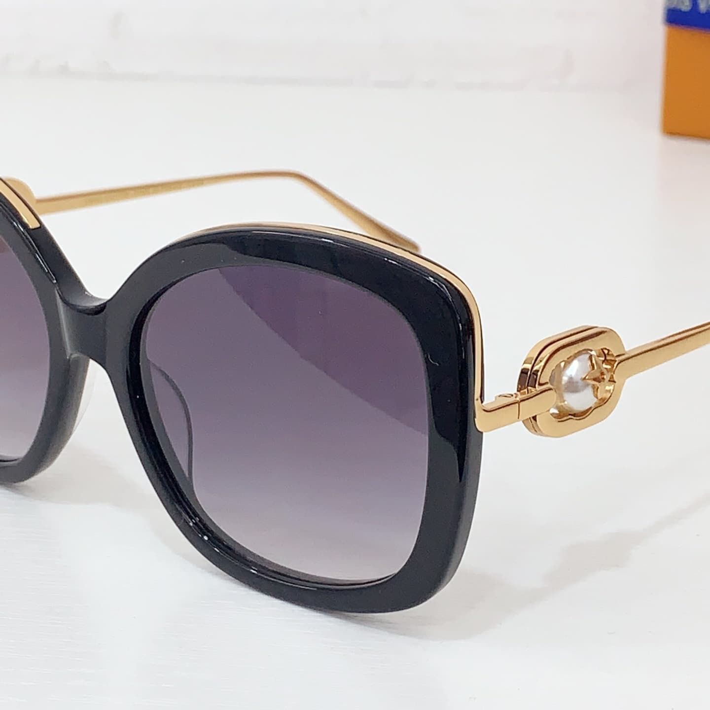 LOUIS VUITTON LV Z1932E – BLACKJASON7