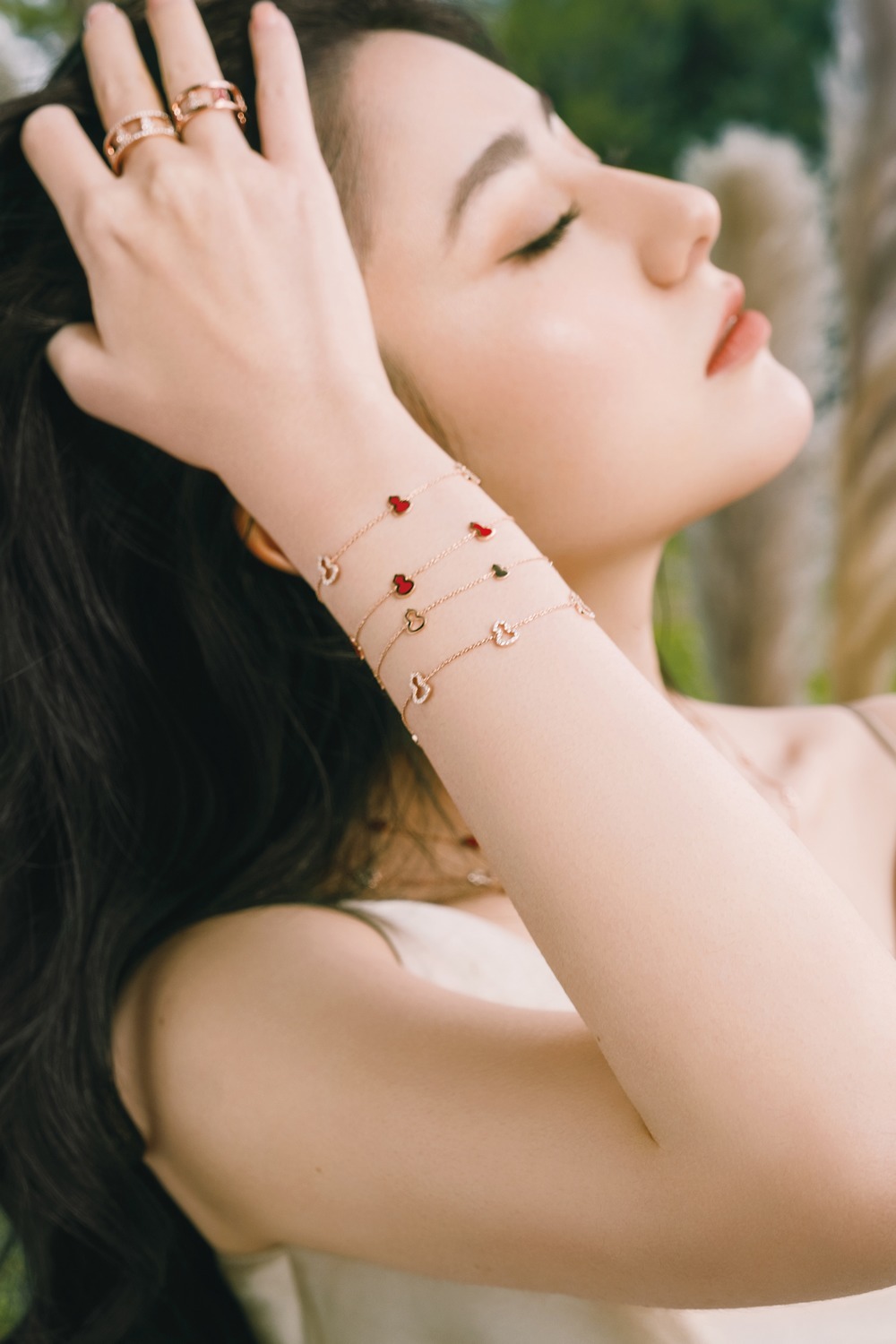 『珠宝』Qeelin 推出 Wulu Mania 系列：钻石与红色珐琅 | iDaily Jewelry · 每日珠宝杂志