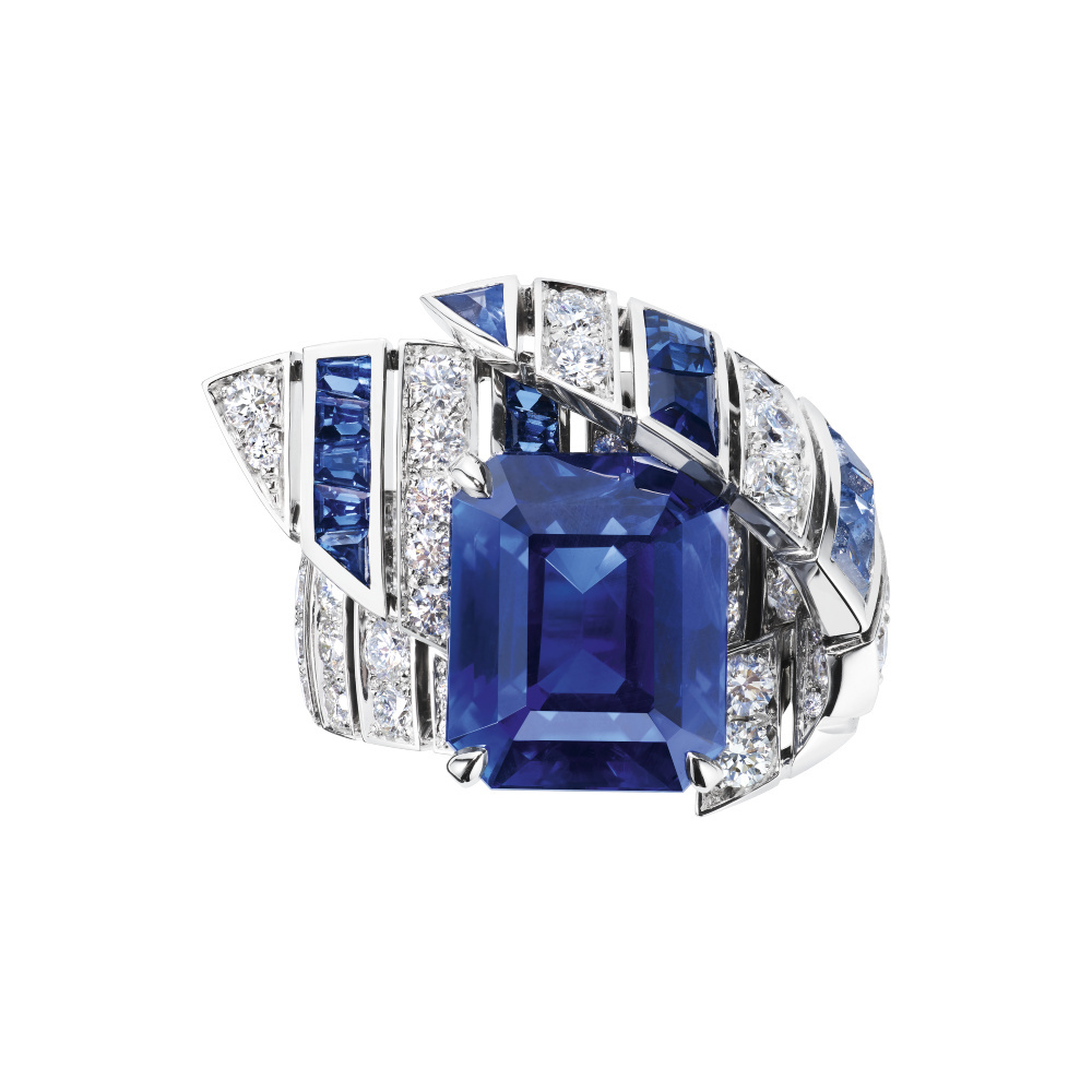 『珠宝』Chaumet 推出 Le Jardin de CHAUMET 高级珠宝系列：花园漫步 | iDaily Jewelry · 每日珠宝杂志