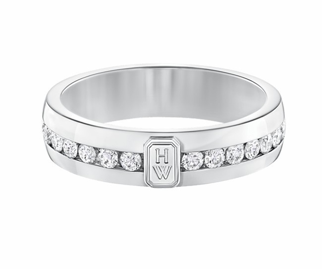 『珠宝』Harry Winston 推出 HW Logo 珠宝 | iDaily Jewelry · 每日珠宝杂志