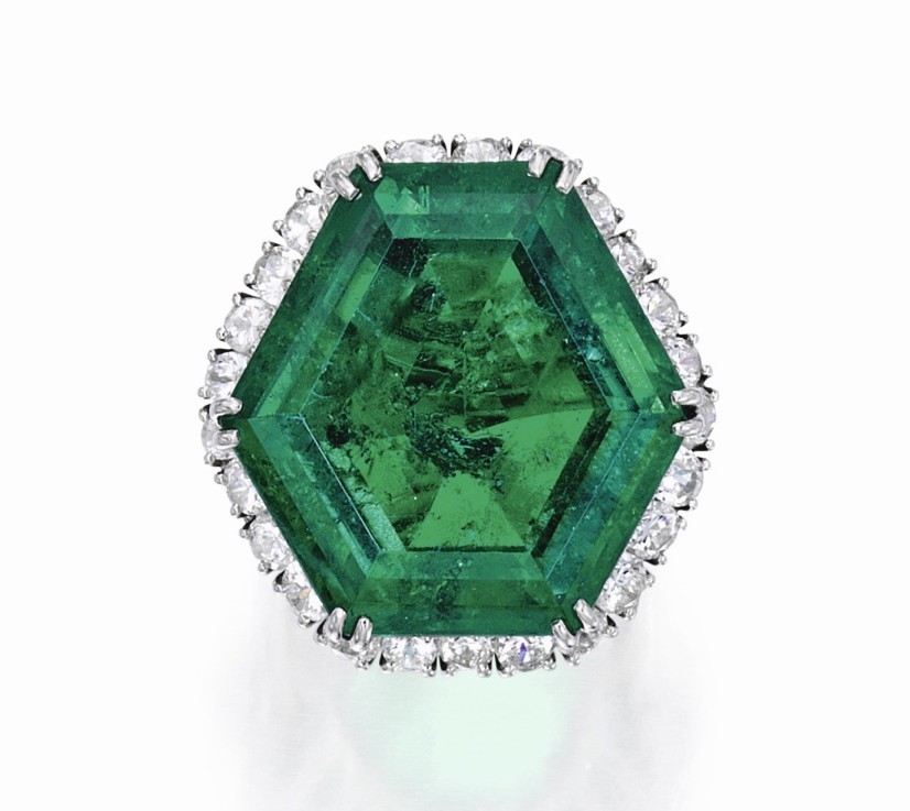 『拍卖』Sotheby's 纽约将拍卖一颗34ct祖母绿「Stotesbury Emerald」 | iDaily Jewelry · 每日珠宝杂志