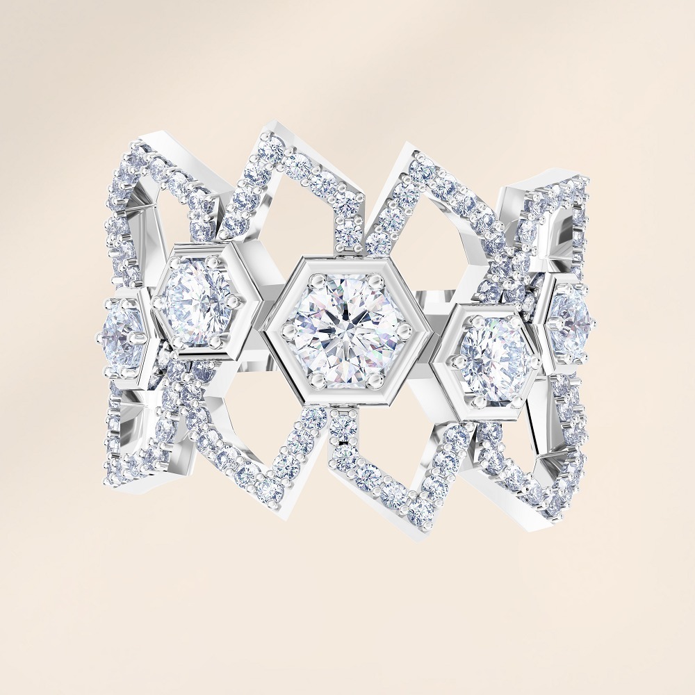 『珠宝』Luminous Diamonds 推出「荧光」钻石珠宝系列 | iDaily Jewelry · 每日珠宝杂志